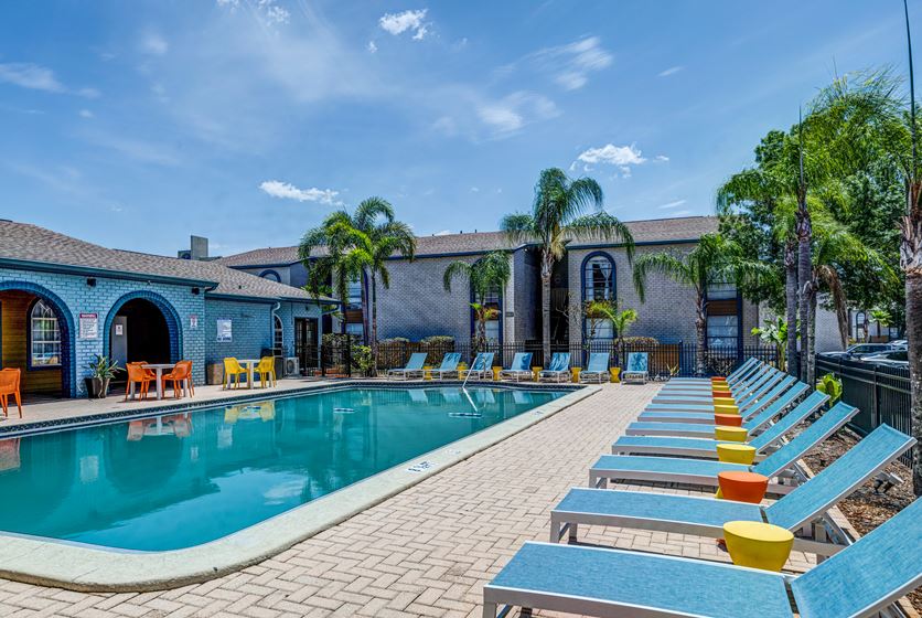 College Town @ USF | Student Apartments - ApartmentsForBulls